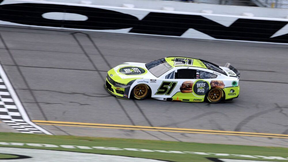 Beef-A-Roo Has An Exciting Daytona Weekend with Rick Ware Racing